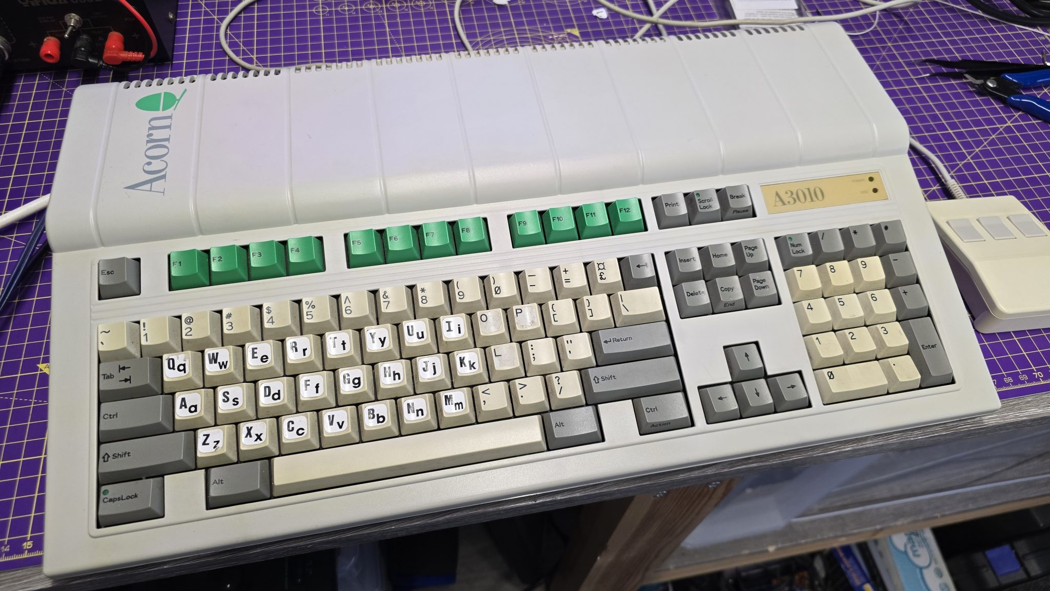 Acorn Archimedes A3010 – North Devon Retro Computing Archive